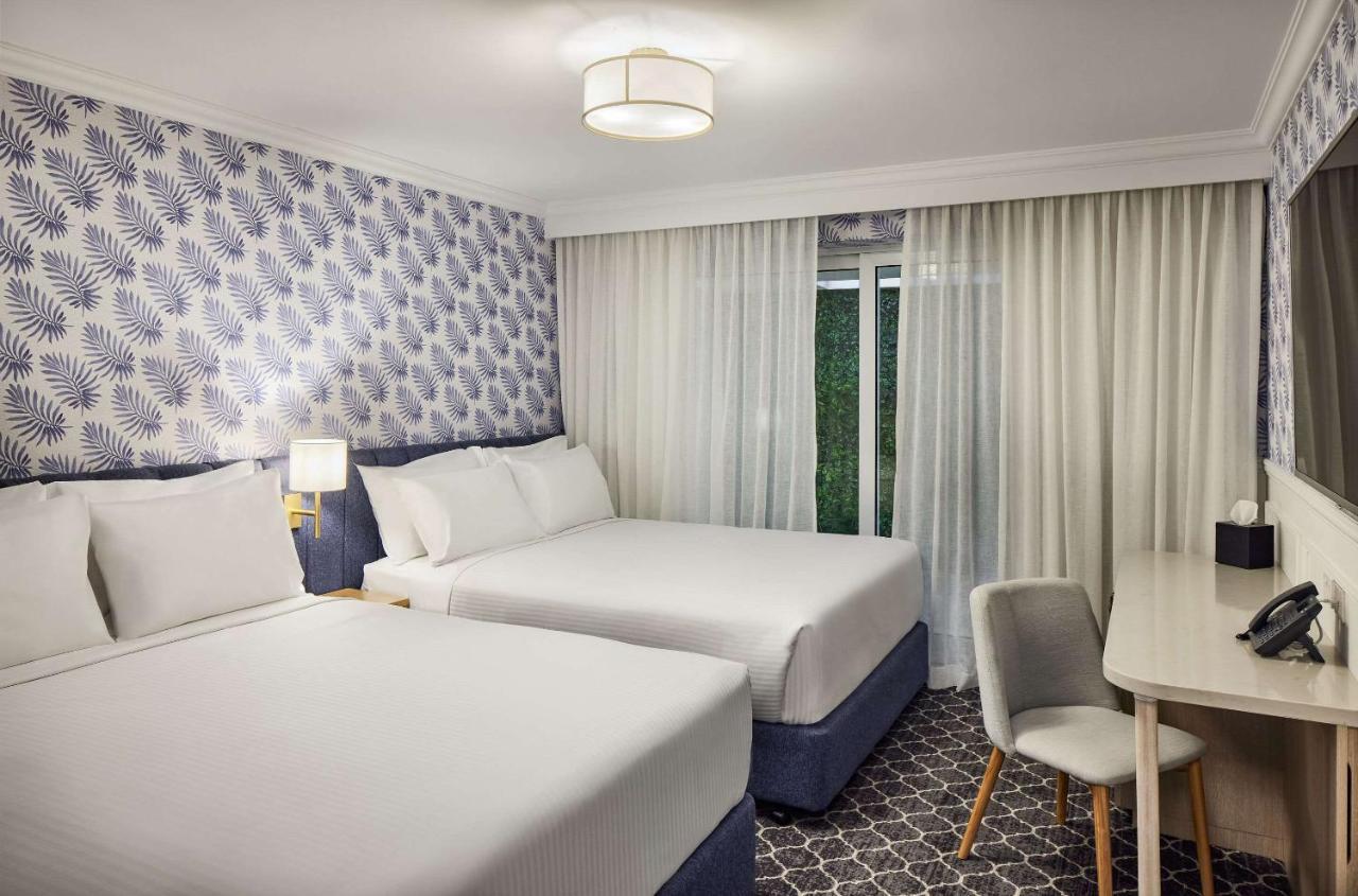 HOTEL BEACHCOMBER | ⋆⋆⋆ | TOUKLEY, AUSTRALIA | SEASON DEALS FROM $105